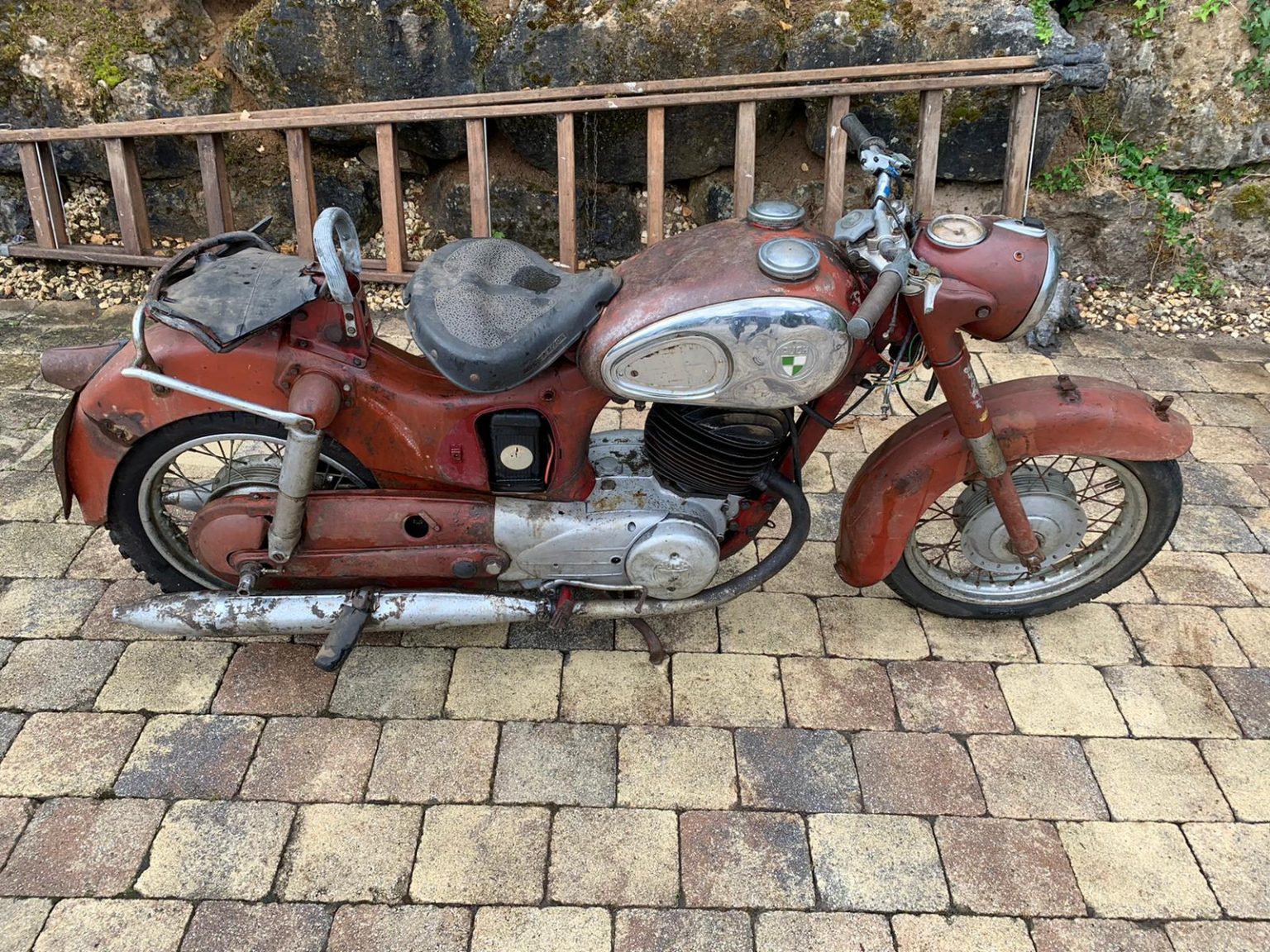 Puch 250 SGS Motorrad von 1954 - Oldtimer Erlebnis pur!