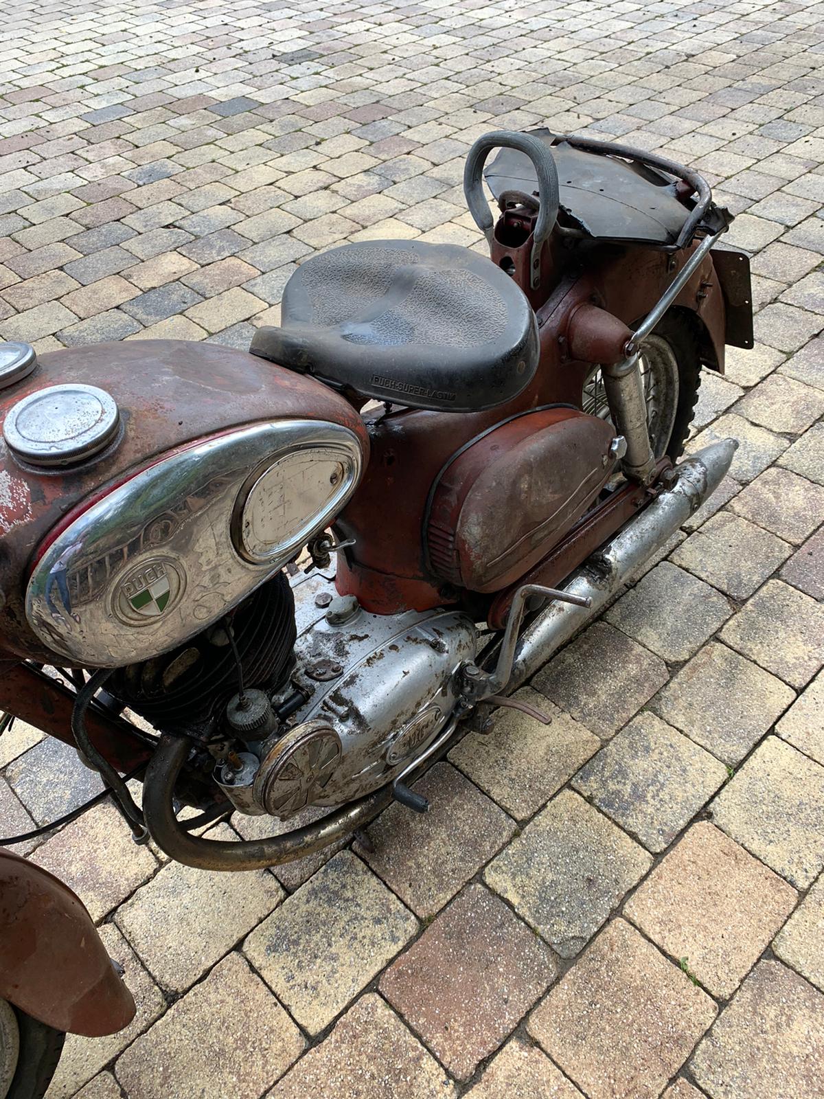 Puch 250 SGS Motorrad von 1954 - Oldtimer Erlebnis pur!